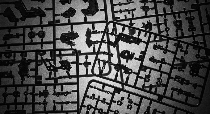 Model Kits – Collectors Toy Box